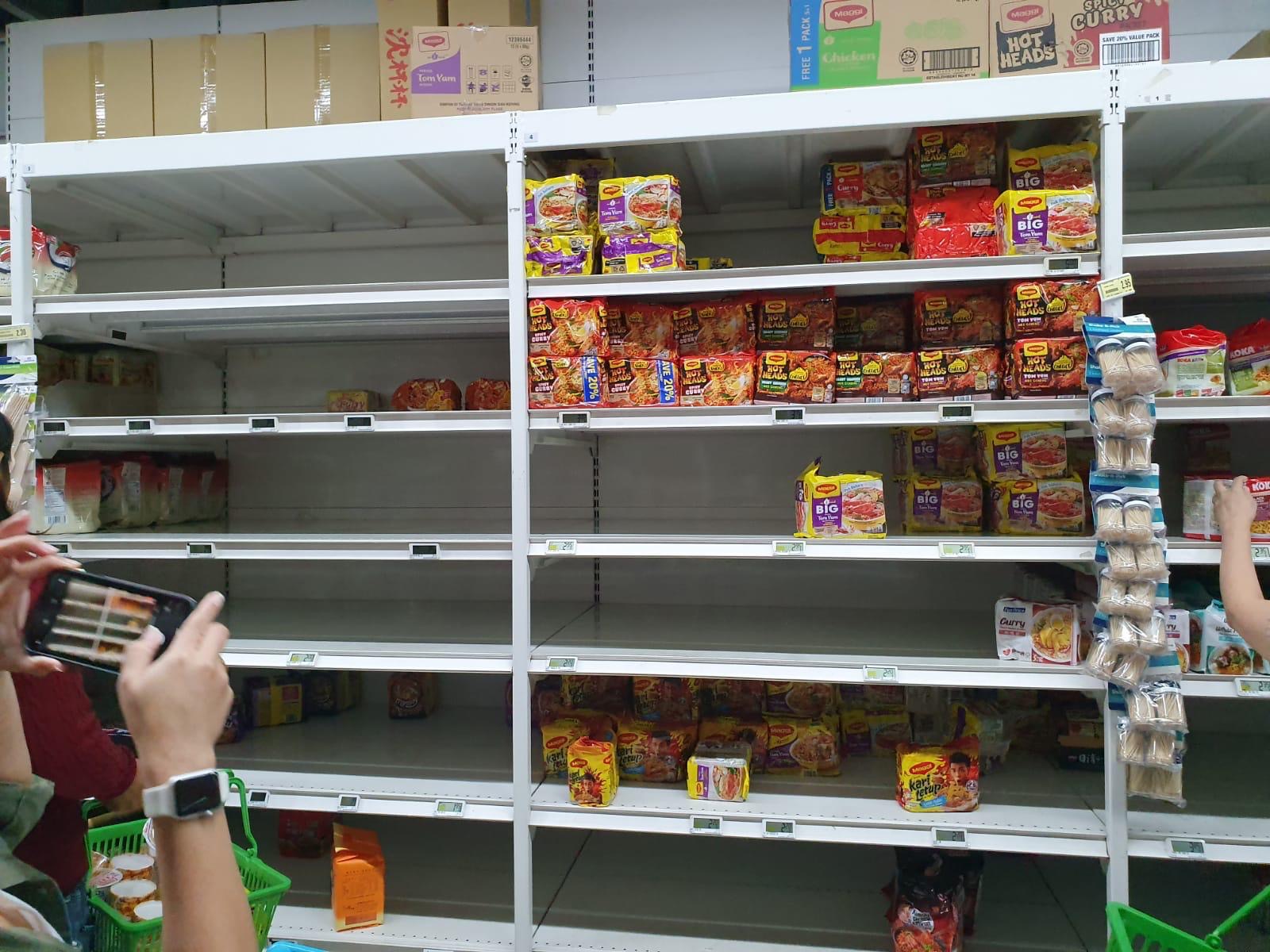 DORSCON Orange effect: supermarket shelves cleared out of food and ...