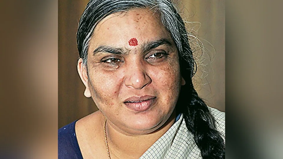nehru-planetarium-director-dr-nandivada-rathnasree-dies-of-covid-19 ...