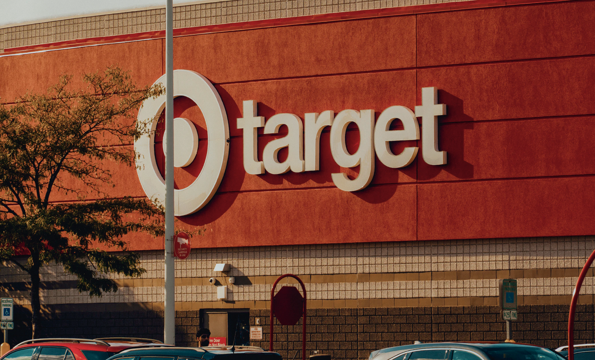 conservatives-successfully-boycotting-target-for-making-tuck-clothes ...