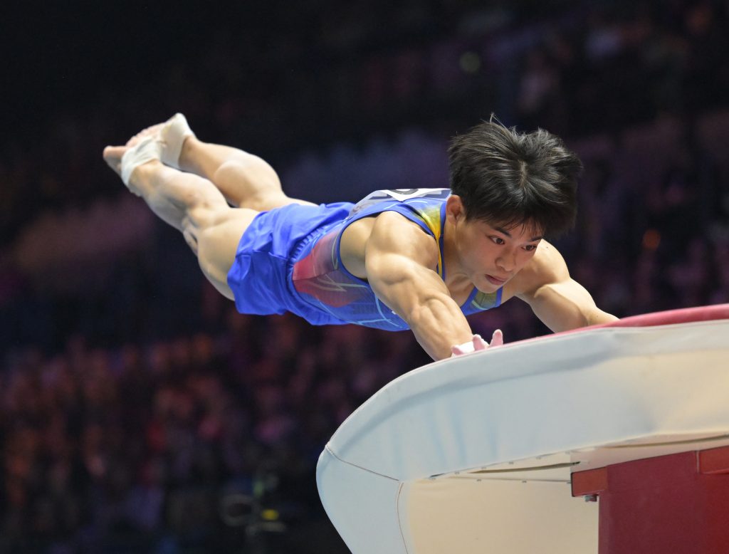 Filipino gymnast sensation Carlos Yulo to compete at Asian ...