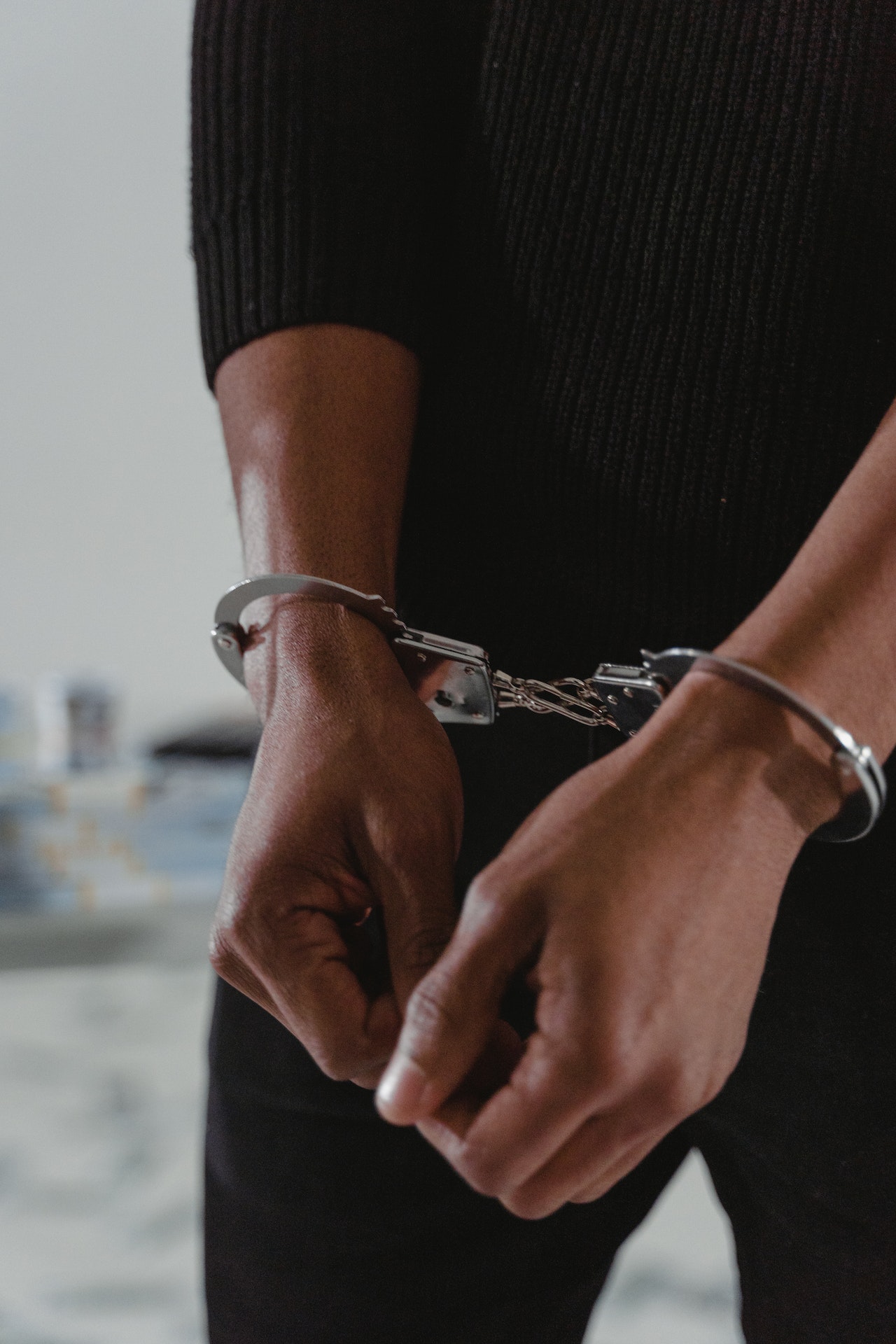 cops-apprehend-19-year-old-con-artist-zachry-brent-bailey-in-$100k-car ...