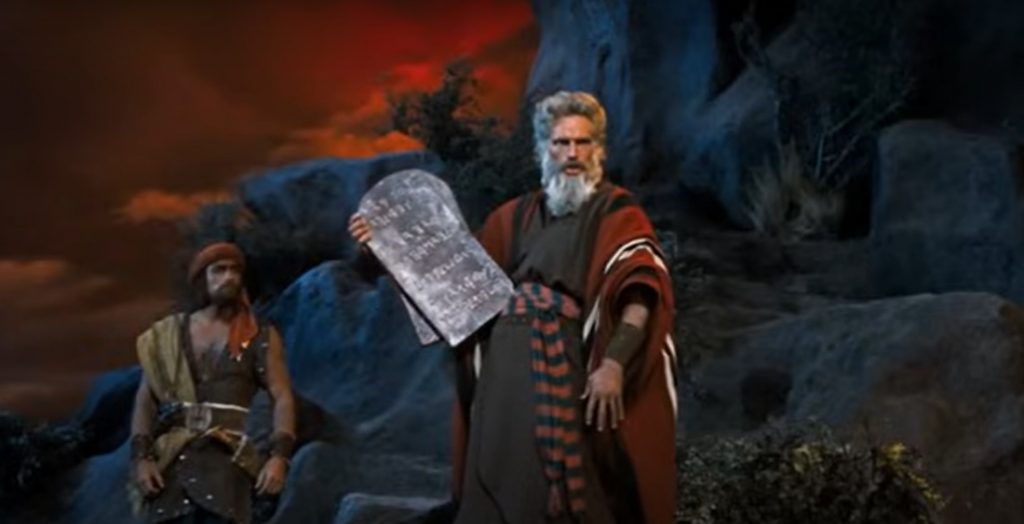 House Bill 71 mandates display of Ten Commandments in schools ...