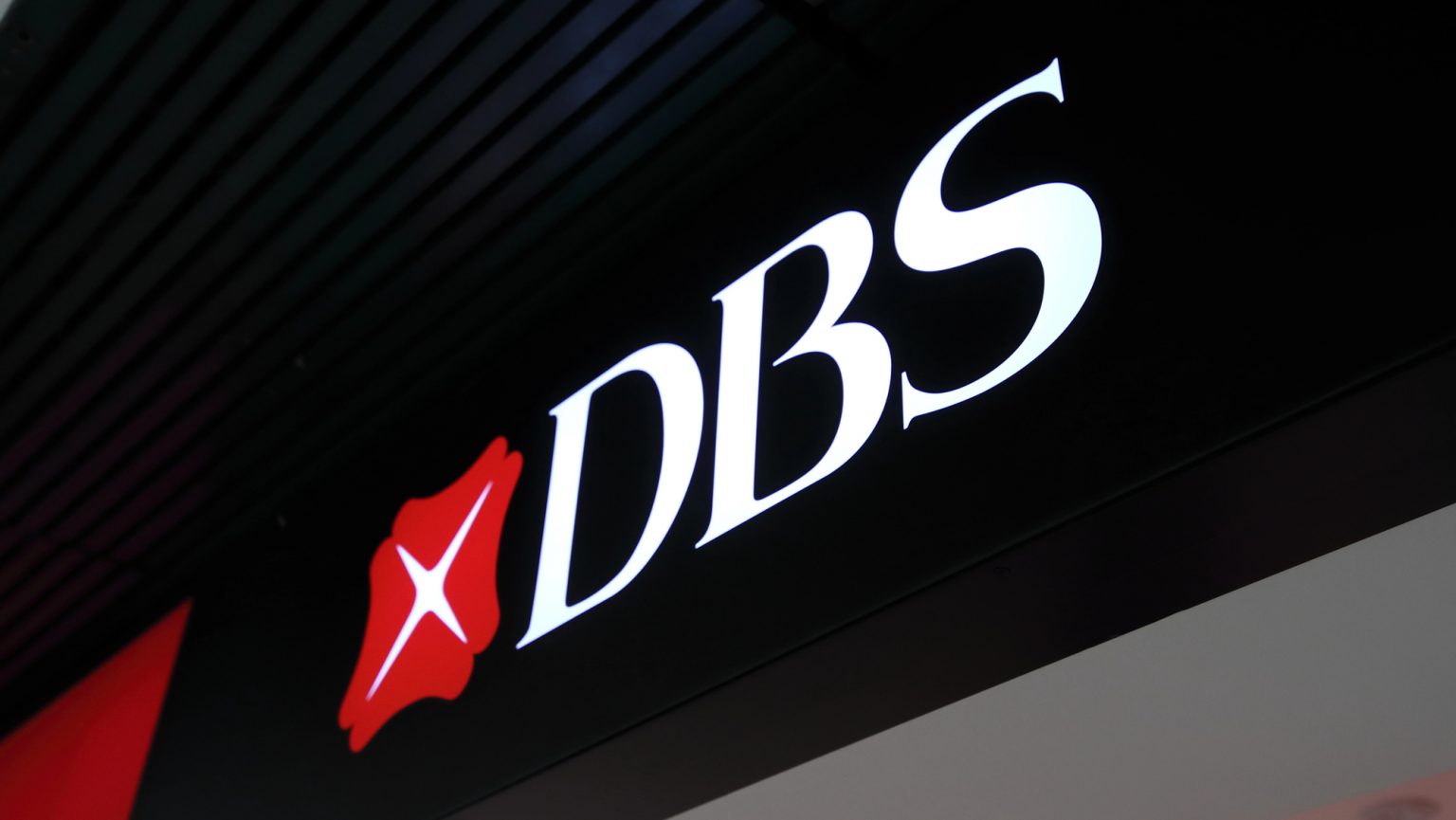 DBS rewards staff with S$1,000 bonus after 10% profit surge; plans 15 ...