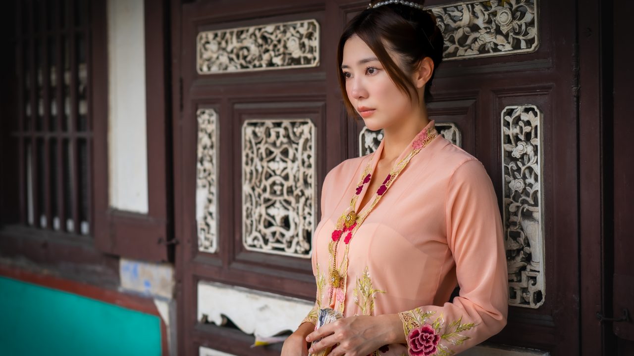 Ferlyn Wong embarks on a journey of dual identity in Mediacorp's ...