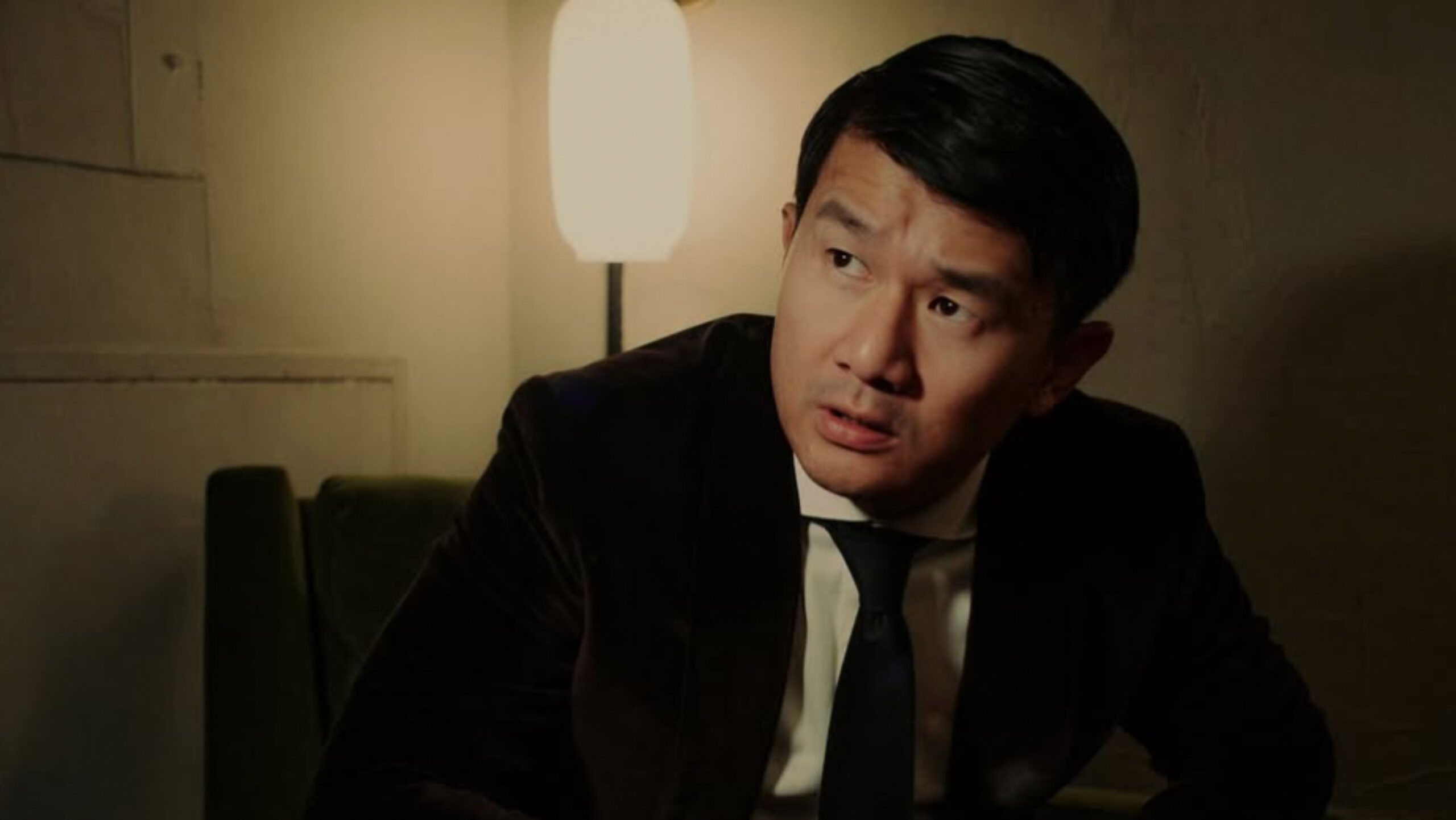 Malaysia-born comedian Ronnie Chieng is now a US citizen - Celebrity