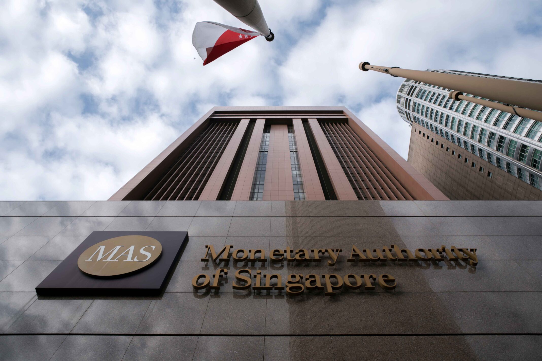 Singapore hammers down on crypto firms serving overseas clients, no ...
