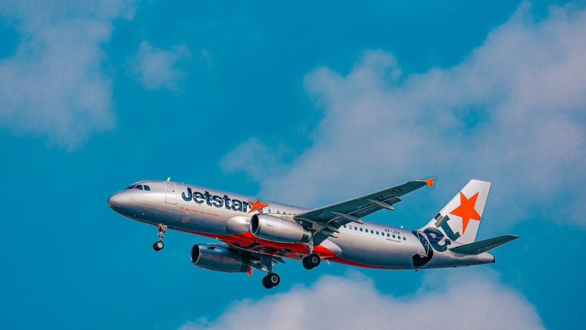 Jetstar Asia to shut down after two decades, citing soaring costs and ...