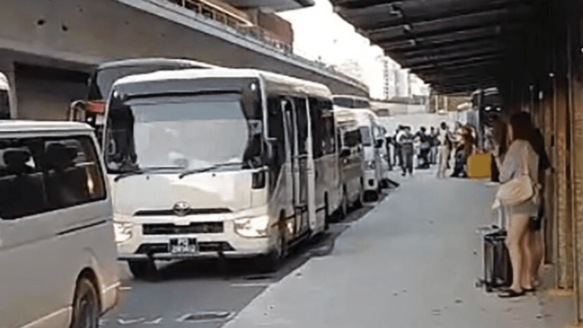 Minibuses illegally parked outside MRT stations to be tracked by CCTV ...
